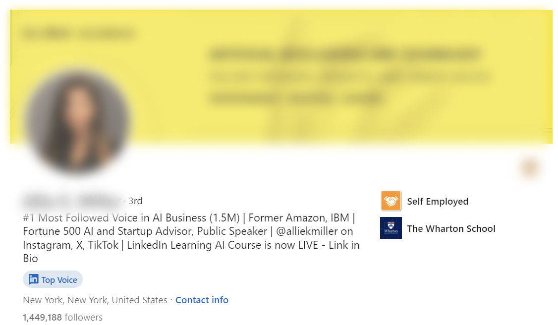 How to Write a Great LinkedIn Headline (With 14 Examples)