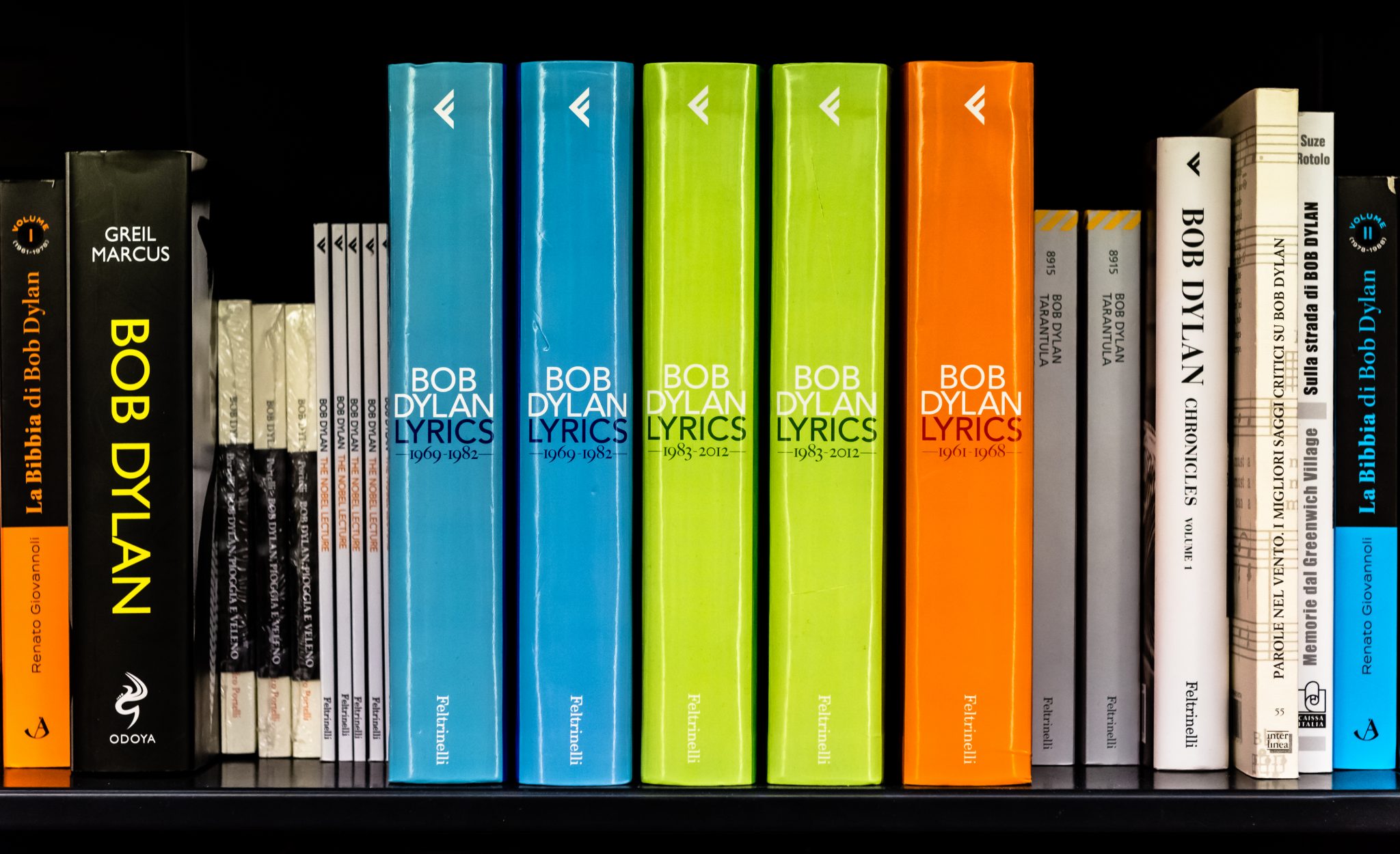 22 Influencer Merch Ideas to Launch Your Online Store [UPDATED]