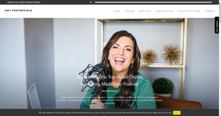 Podcast Marketing: The Ultimate Guide to Promoting a Podcast in 2022